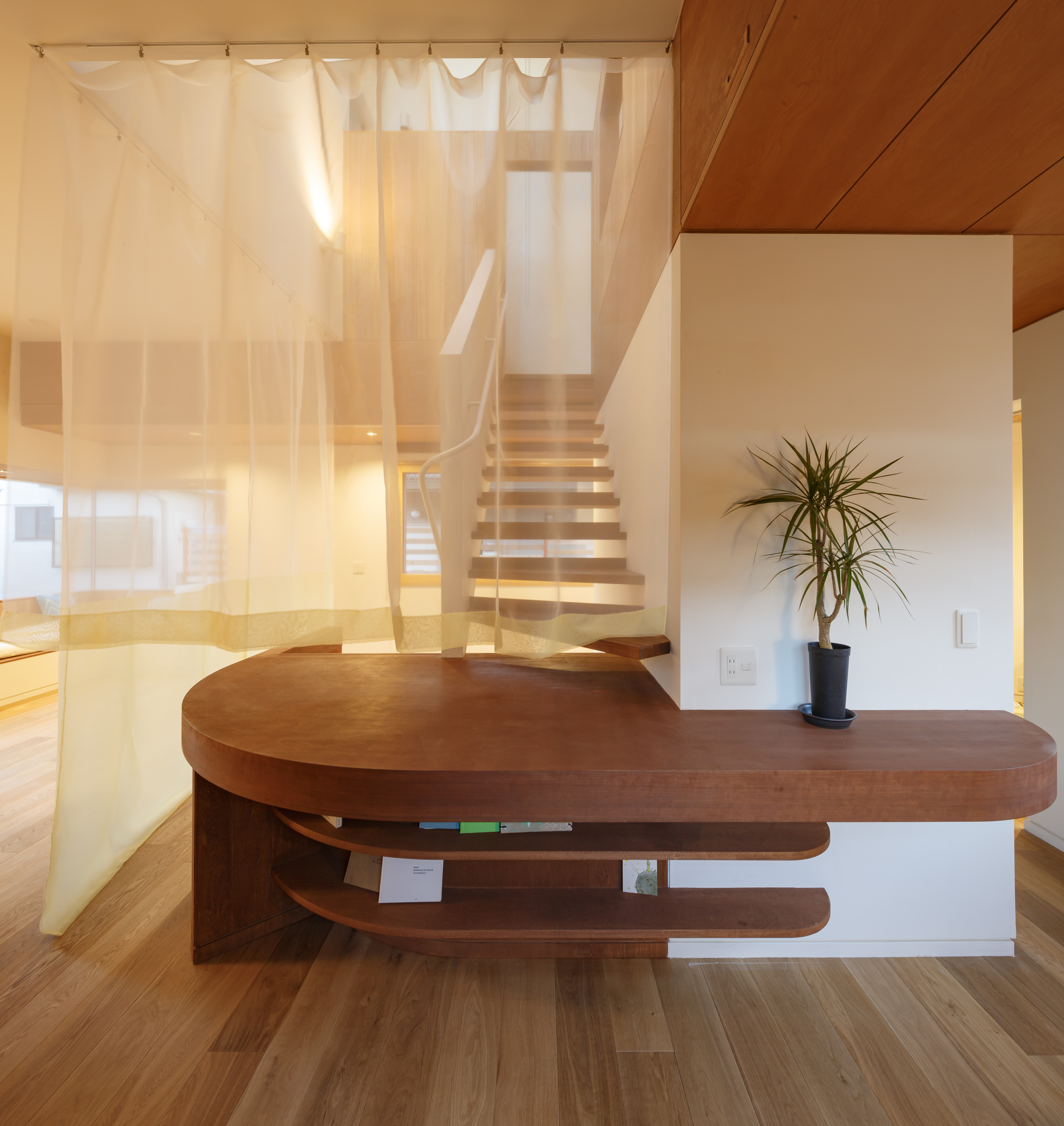 About – UNI DESIGN